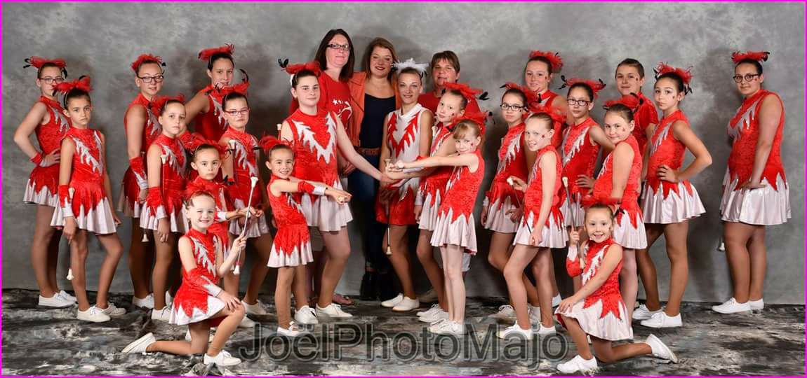 Majorettes - Office de tourisme Aumale blangy sur bresle Majorettes - Office de tourisme Aumale blangy sur bresle